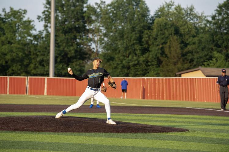 Sweetwater looks to balance expectations, maturation in new season ...