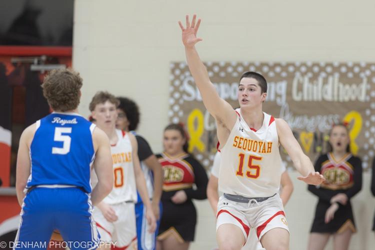Fast start, gritty finish lift Sequoyah past Eagleton | Sports ...