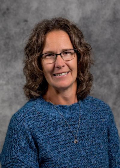 Devoted to dairy: SDSU honors Volga farmer
