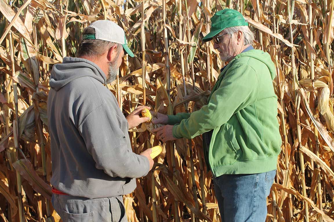 Combine repair pauses harvest in southeast Iowa