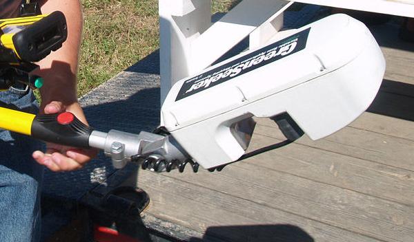 Stevens demonstrates using GreenSeeker for crop health