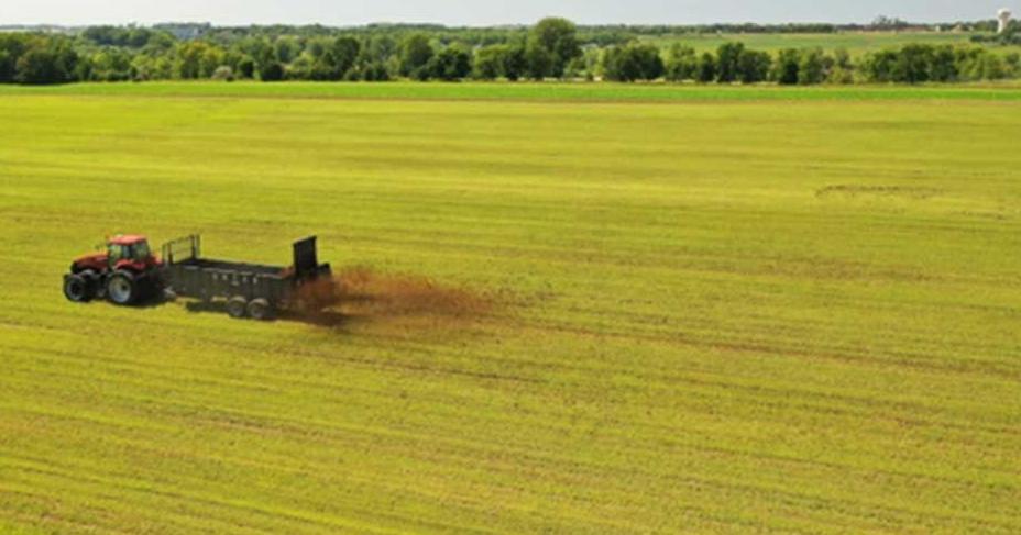 Consider reasons to adopt manure-management plans