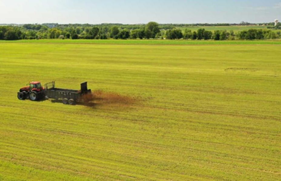 The gift that keeps giving: manure important resource for crop producers