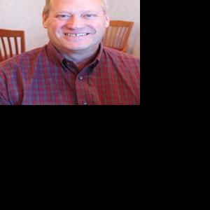 ‘Lead’ versus ‘manage’ people, avoid procedural drift