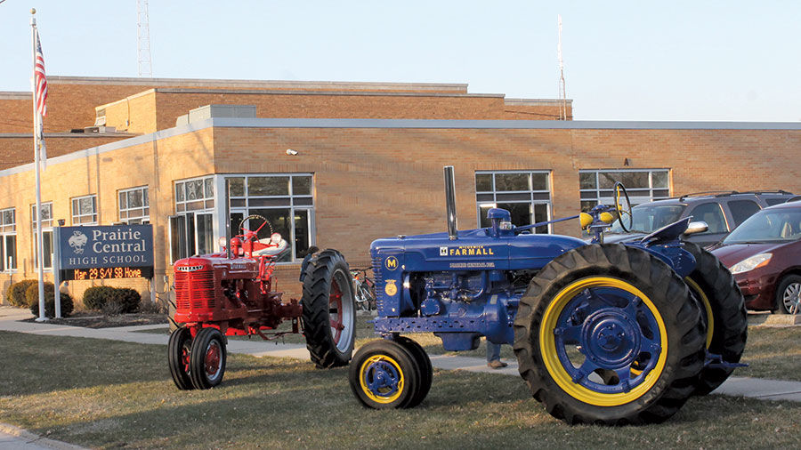FFA students’ tractor restoration project raises funds, tradition