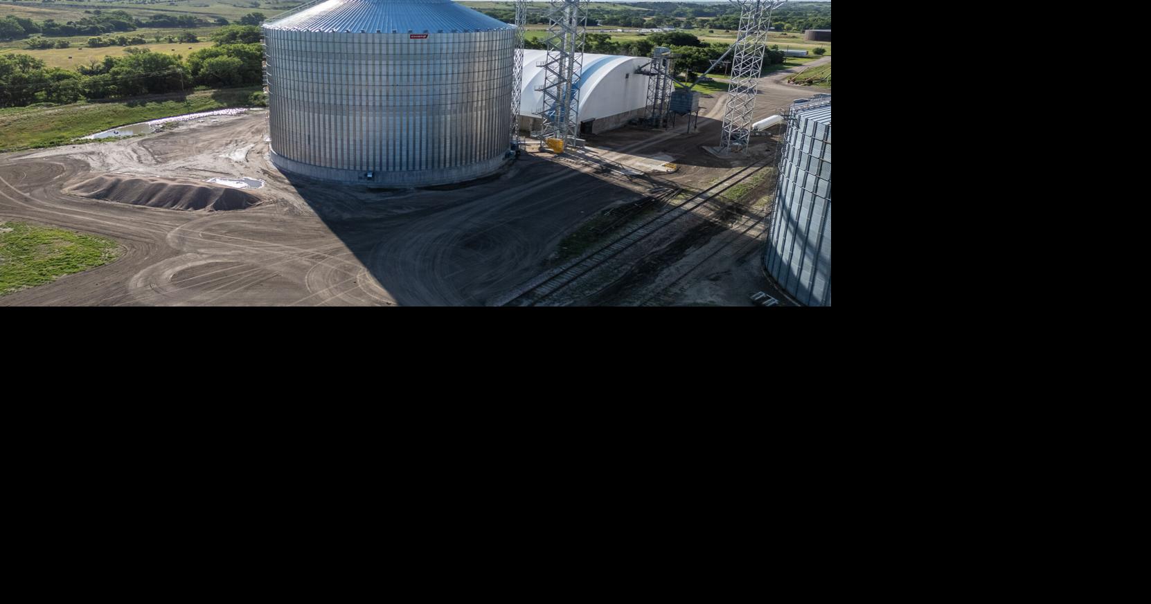 Ag Valley Co-op expands grain storage capacity with new Chief Agri bin ...