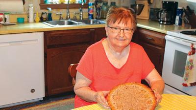 Cook known for pies passes skills on to kids, grandkids