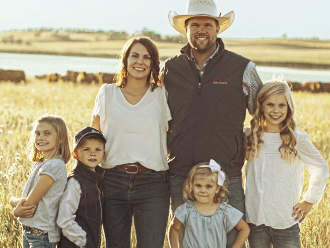 Twedt Red Angus runs strict cow herd to serve the commercial cattleman