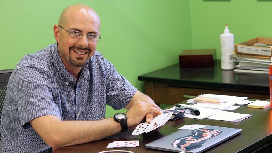 Geneticist becomes a ‘professor of popcorn’