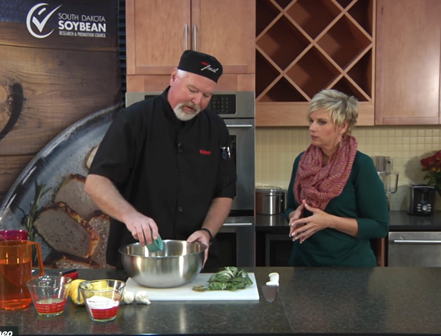 New online video series connects food, farming