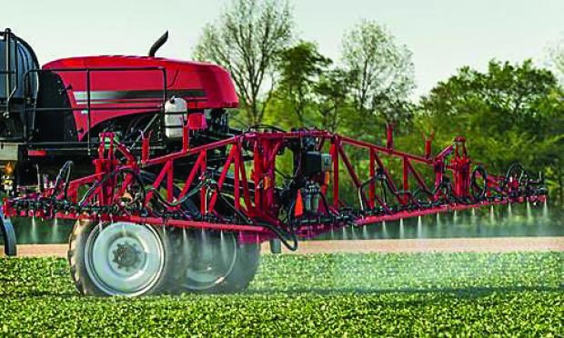 A consistent spray keeps the pests at bay: Case IH AIM Command system