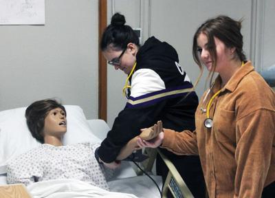 Tekamah-Herman’s new med aide course provides career opportunities