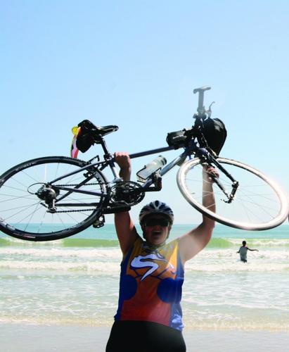 Beiler finishes cross-country bike ride for charity | Community Focus ...