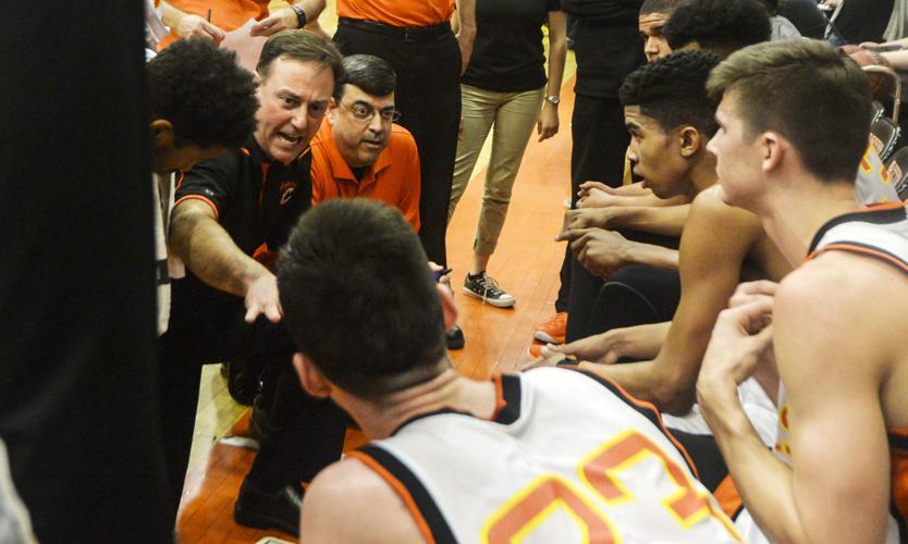 Basketball: Desert Vista vs Corona | Latest Slideshows | ahwatukee.com