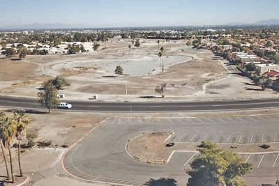 Wilson Gee plans to reopen Ahwatukee Lakes this fall | News | ahwatukee.com