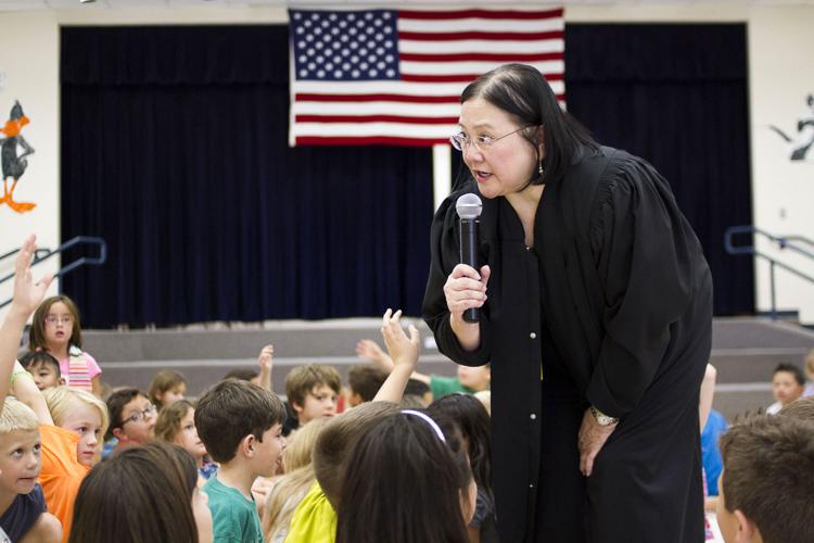 Phoenix judge talks to Kyrene second-graders about law and government ...