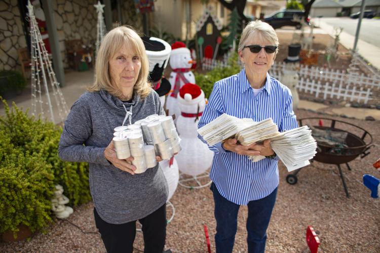 Christmas Eve ritual captivates Ahwatukee neighborhood | News ...