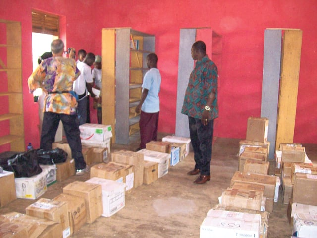 Locals aid project to benefit African libraries | Communitylife ...