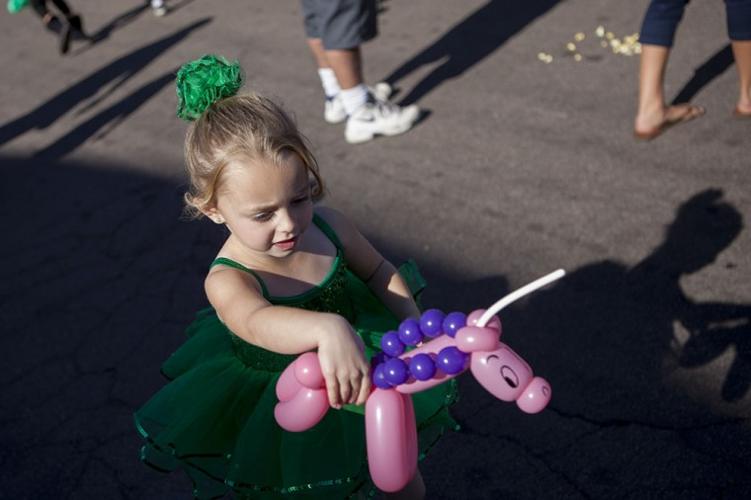 Santa's Back | Latest Slideshows | ahwatukee.com