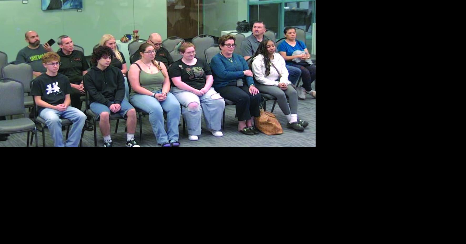 Tempe Union salutes Key Club, Desert Vista teacher | Community Focus ...