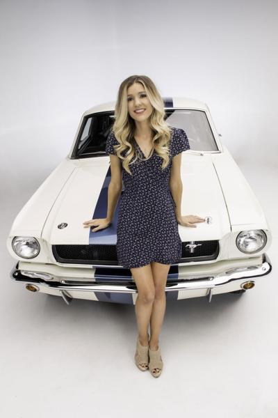 Laura Walsh takes National Anthem seriously | Arts & Life | ahwatukee.com