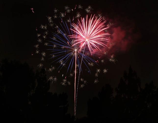 Photos: A.F. fireworks | Valley And State | ahwatukee.com