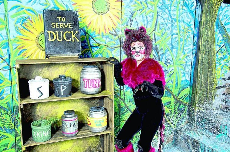 ‘Honk Jr.’ waddles onto stage | Get Out | ahwatukee.com