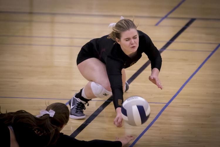 Mountain Pointe at Desert Vista volleyball | Photos | ahwatukee.com