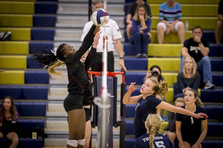 Mountain Pointe at Desert Vista volleyball | Photos | ahwatukee.com