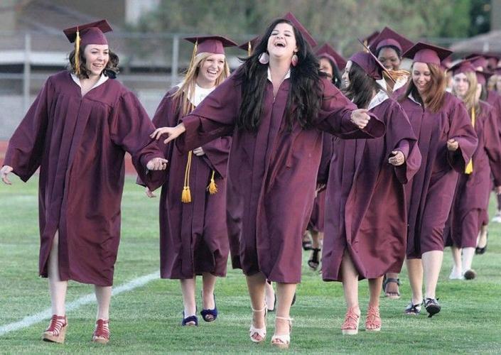 Mountain Pointe graduation 2011 | Valley And State | ahwatukee.com