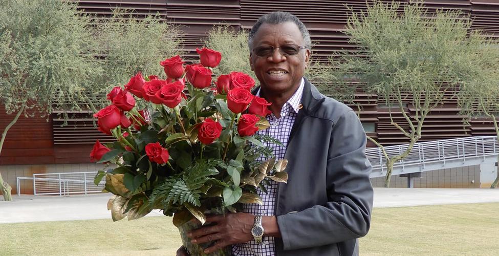 Life coach reinvents herself as a novelist | News | ahwatukee.com