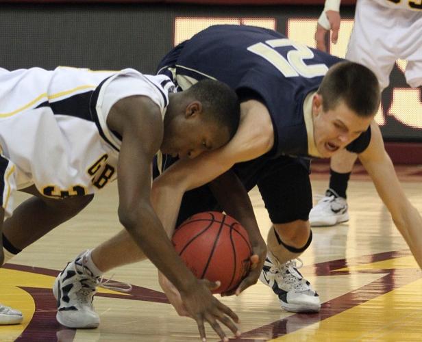 Boys state basketball: DV's new approach has Thunder in semis | Game ...