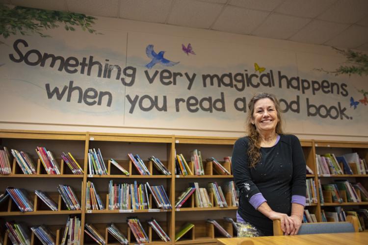 Ahwatukee muralist’s latest work dazzles kids | Community Focus ...