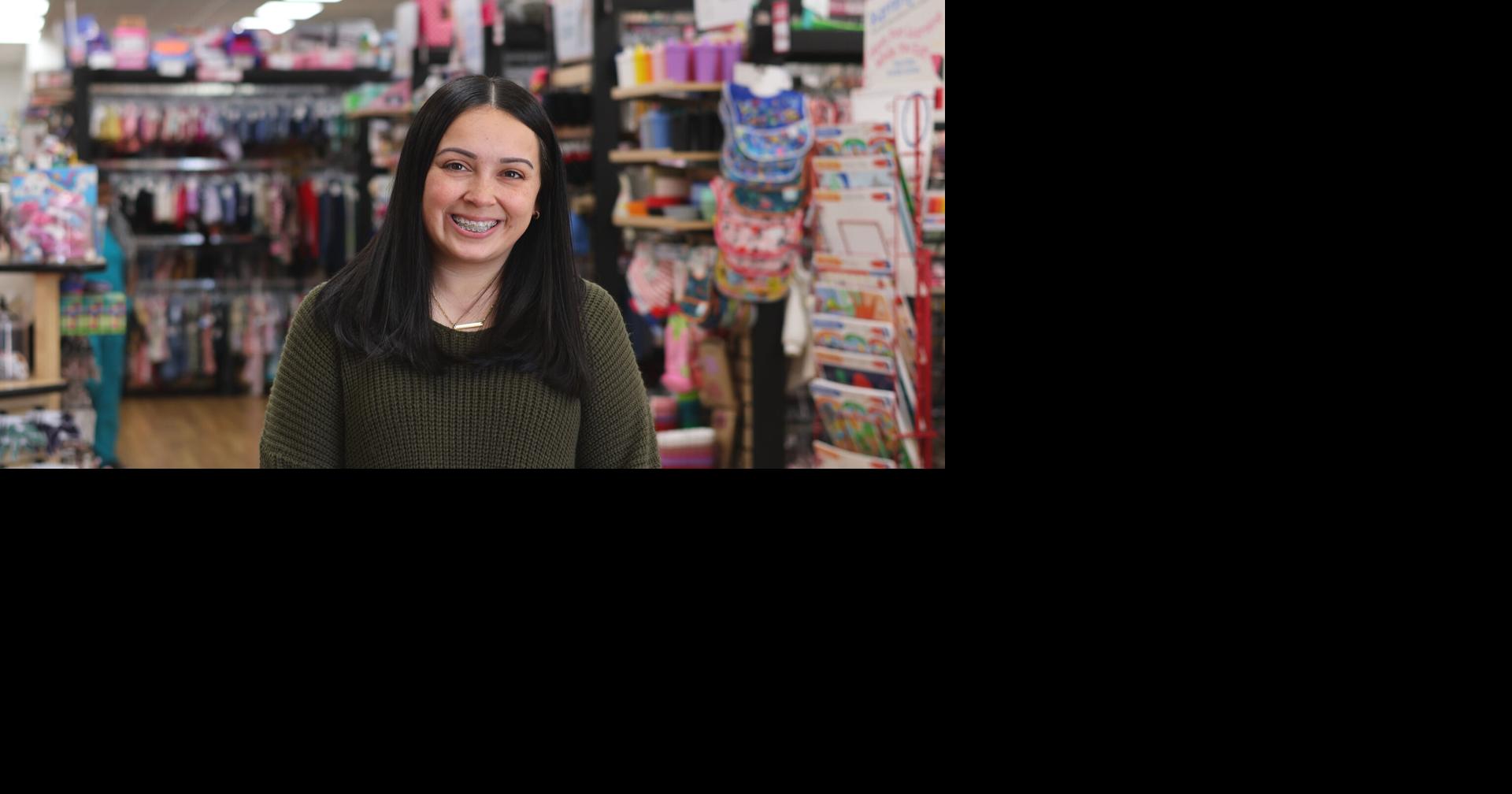 Ahwatukee store pays to de-clutter | Business | ahwatukee.com