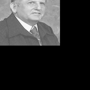 Gordon Dixon (1912-2011) | Obituaries | albianews.com