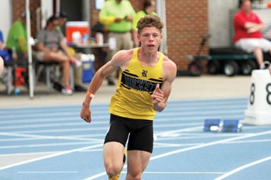Walker takes home two medals for EBF track | Sports | albianews.com