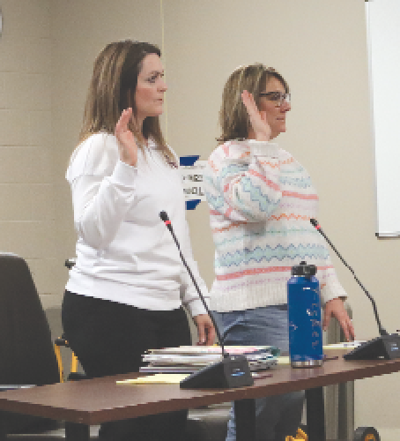 New School Board members sworn in | News | albianews.com