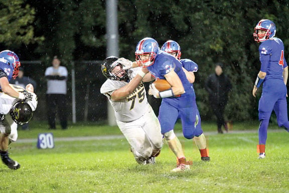 Albia lights up the sky in 49-18 win | Sports | albianews.com