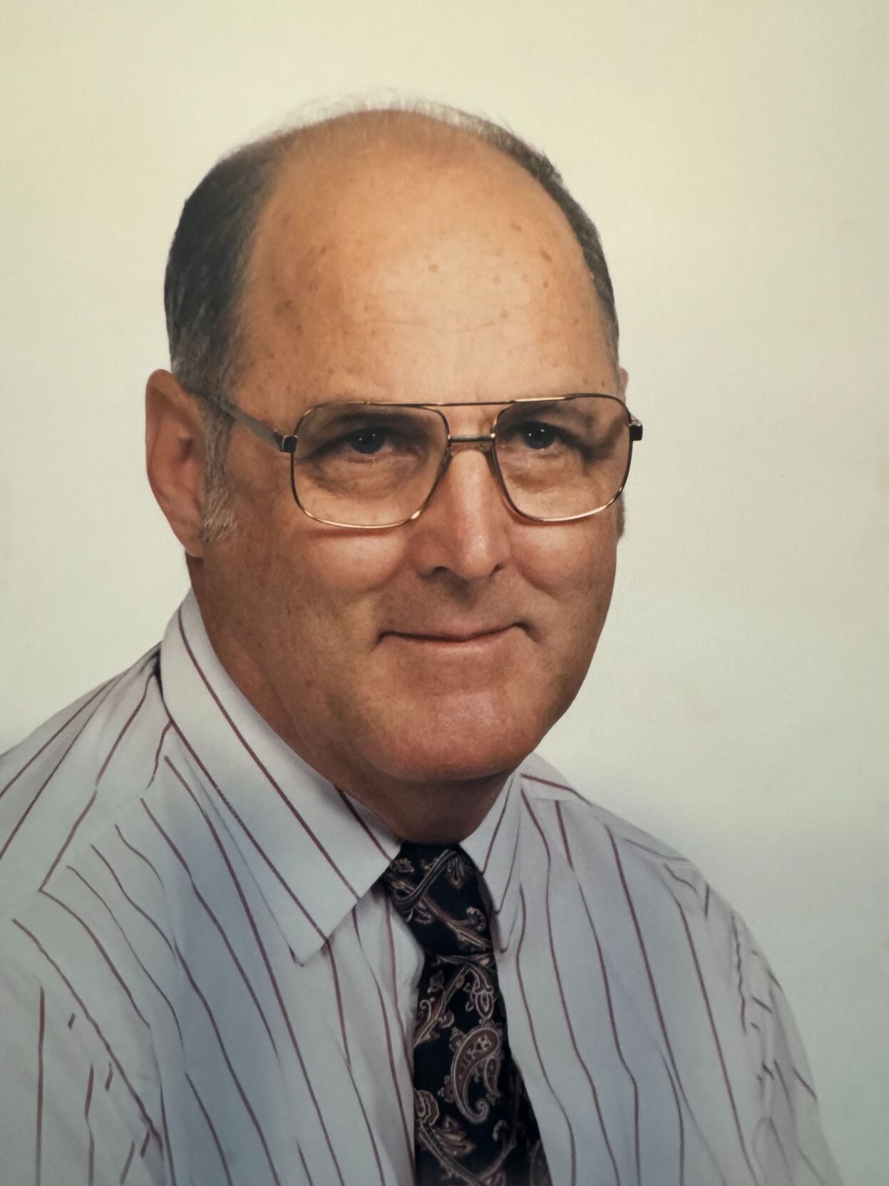 Clarence Edward Earney | Obituaries | albianews.com