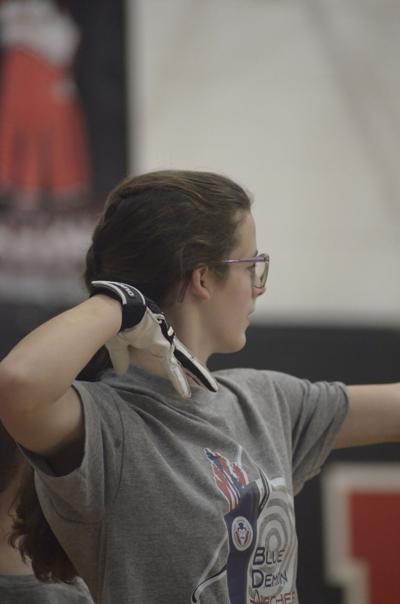 Blue Demon Archery competes at North Mahaska | Sports | albianews.com