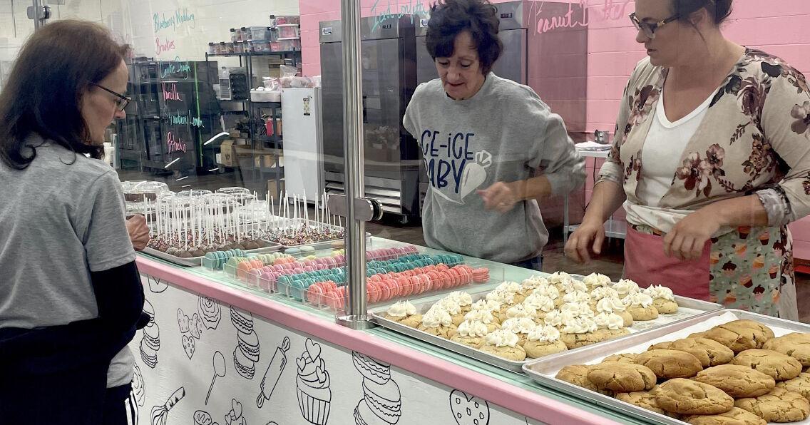 Allie's Sweet Tooth to close Mercer location; growing Sharon store to ...