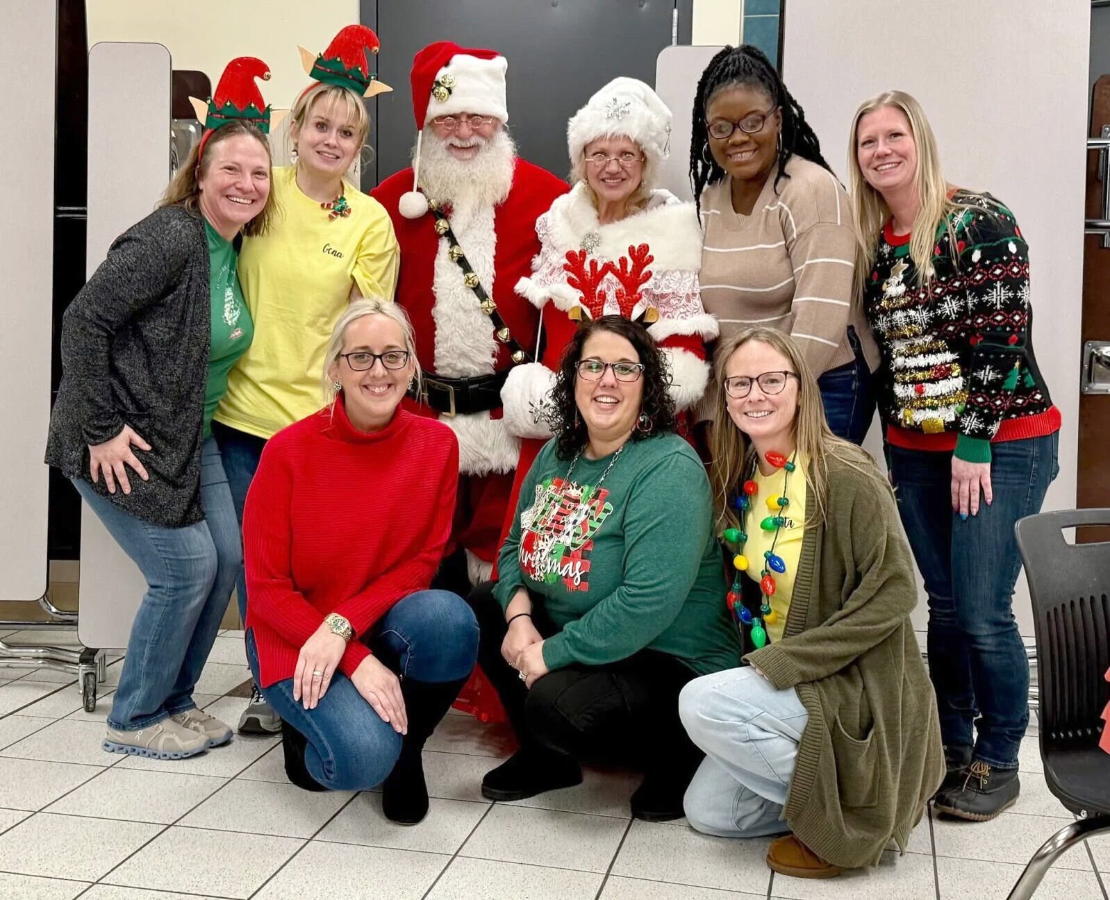 Hillview Holiday Social | News | alliednews.com