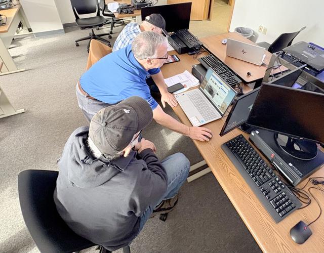 Learning which buttons to push: Computer basics class instills keyboard confidence | News ...
