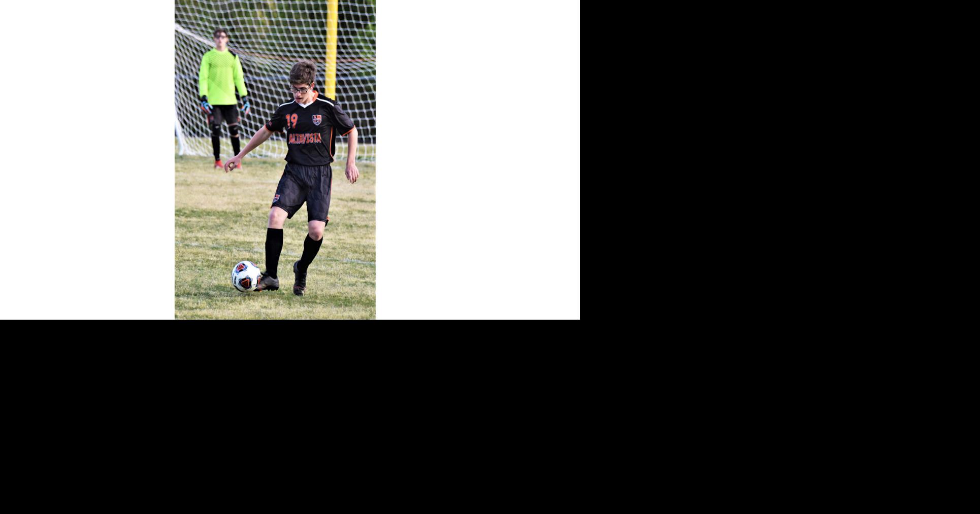 Colonels varsity soccer teams shutout by Red Devils | Sports ...