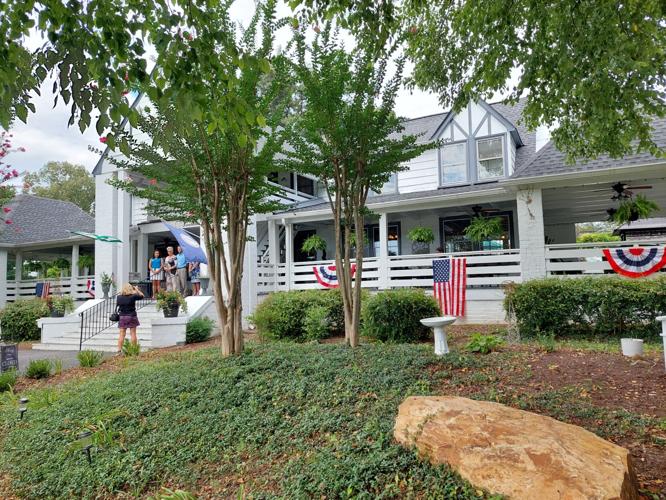 Timberlake Tavern reopens with new ownership in ribbon cutting | Local ...