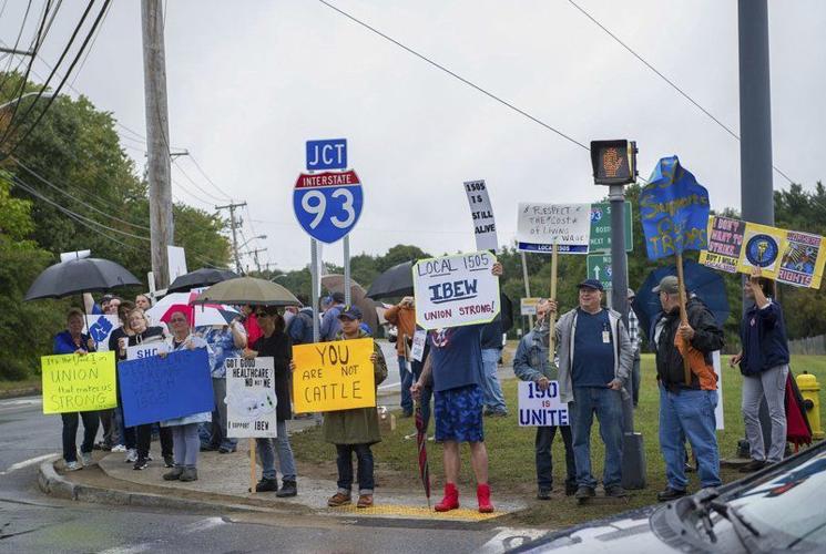 Raytheon workers hold 'informational picket,' demand better benefits ...
