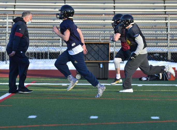 SLIDESHOW: Andover Football Season Begins | Gallery | andovertownsman.com