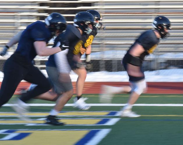 SLIDESHOW: Andover Football Season Begins | Gallery | andovertownsman.com