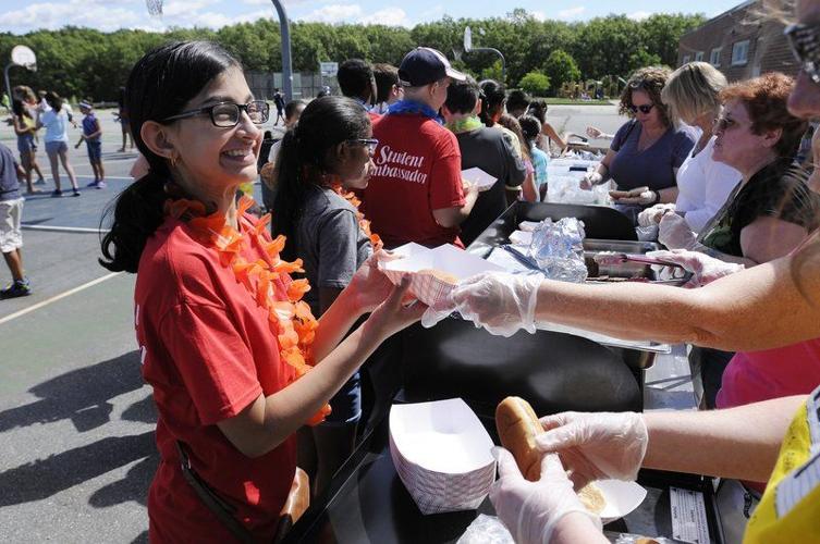 Middle school cooks up BBQ fun for new students | Local News ...