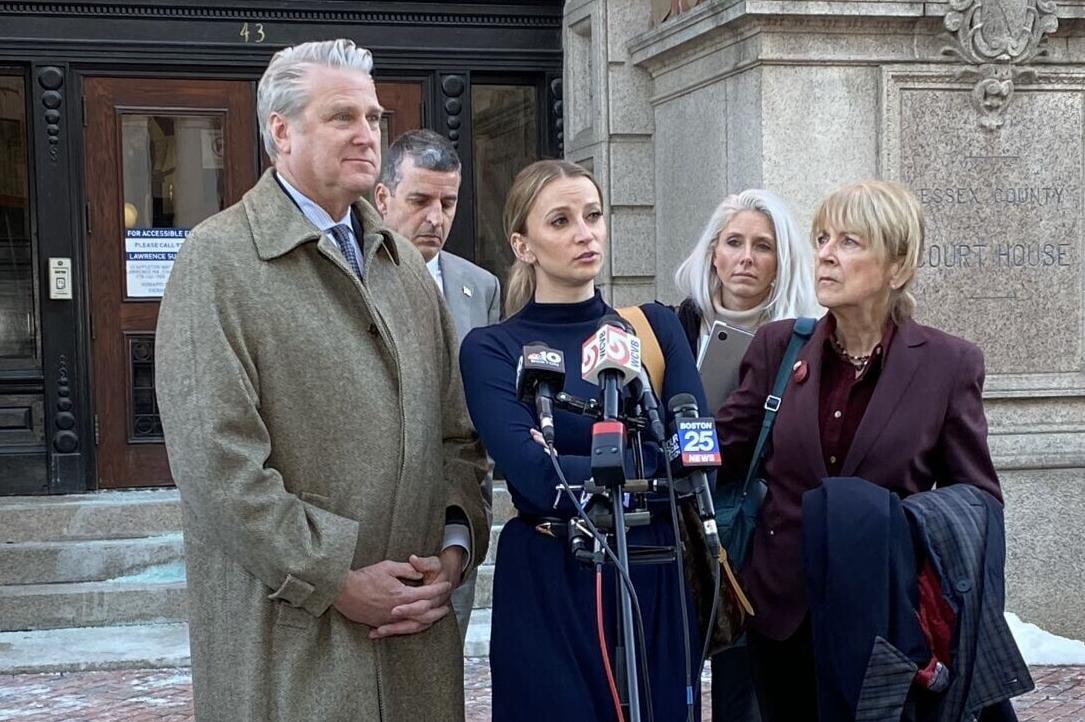 Fitzsimmons' team presses on witnesses' rewards | Local News ...